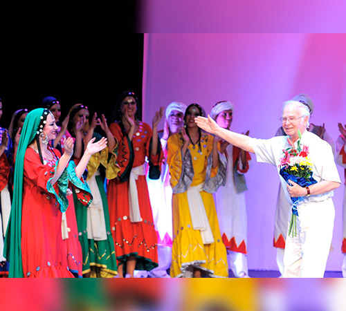 Formation professionnelle en Folklore Egyptien style Mahmoud Reda, dirigée par Nesma - Aude ...